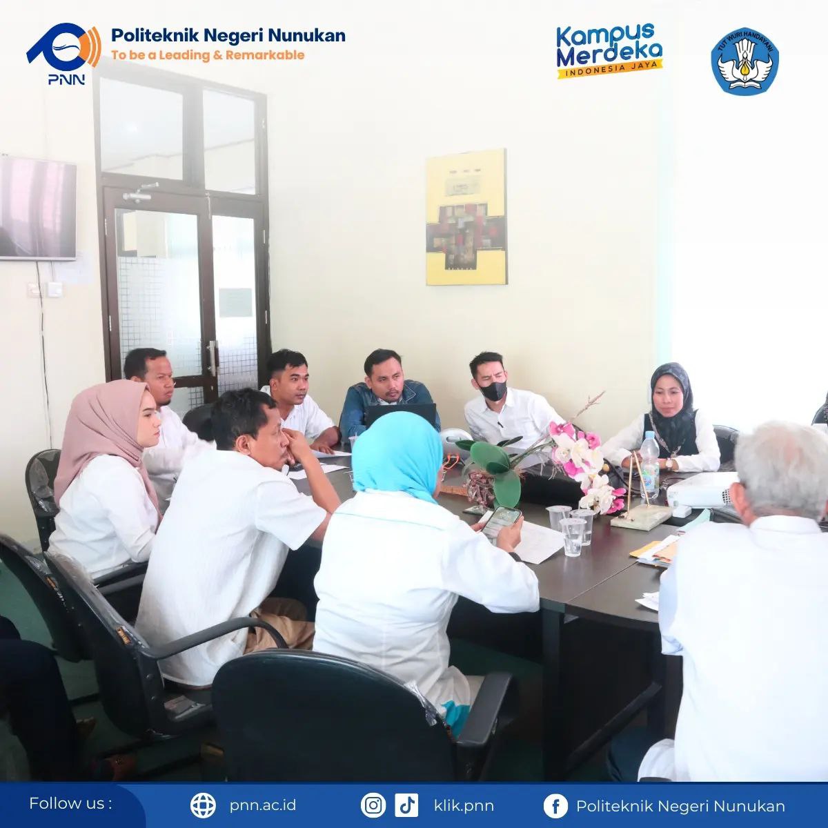 Rapat kordinasi Direktur bersama Panitia PMB 2023 Politeknik Negeri Nunukan. - PNN